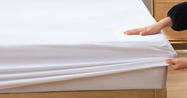 Some Essential Tips To Wash a Mattress Protector